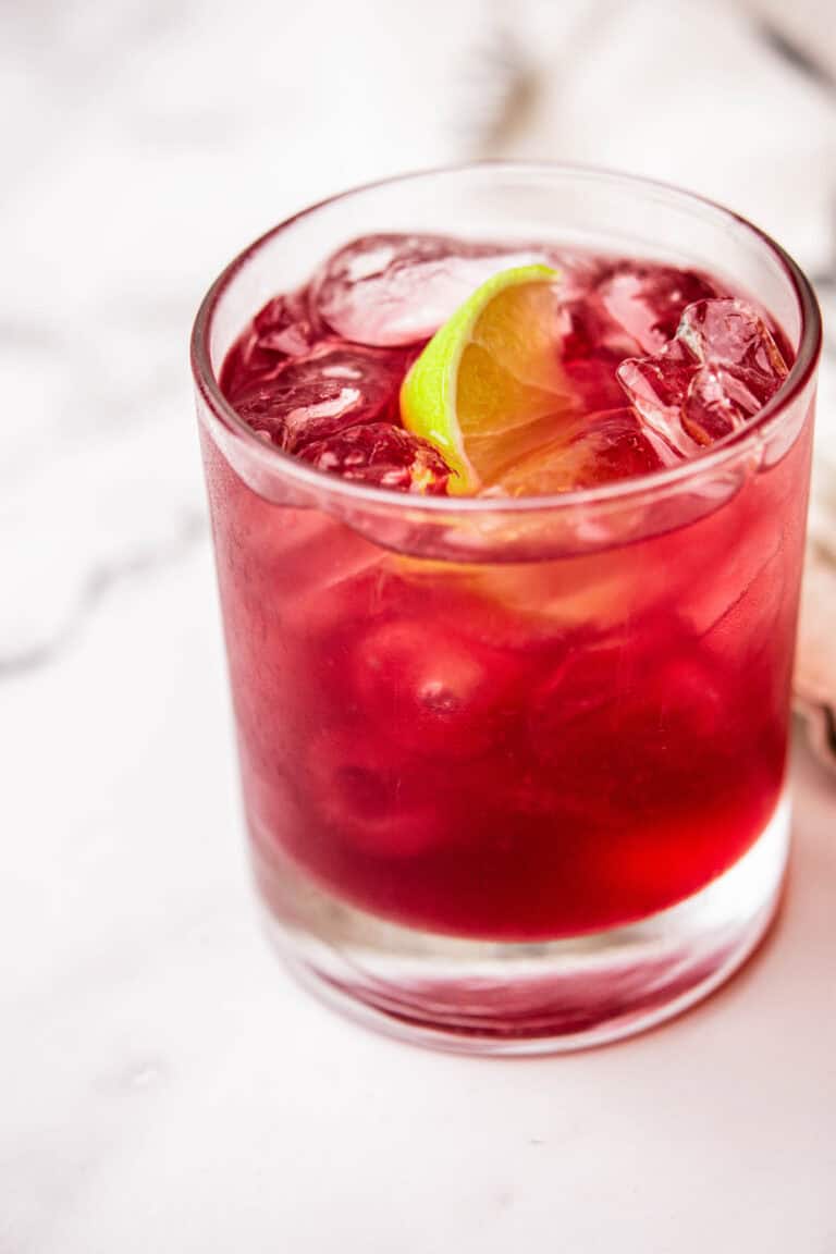 Cape Codder Cocktail (Vodka Cranberry) - Mint and Twist
